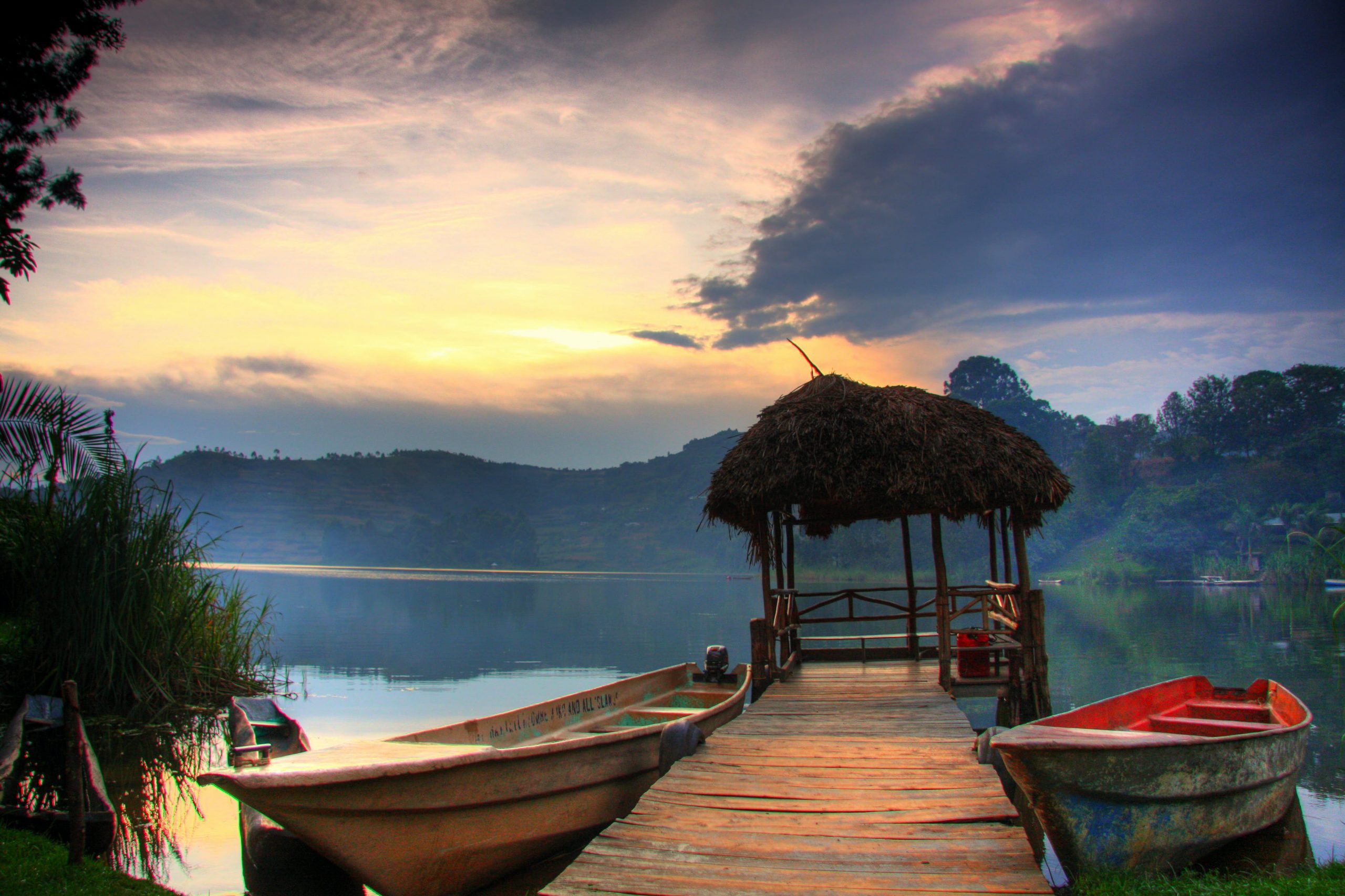 LAKE BUNYONYI - Gorillaland Safaris